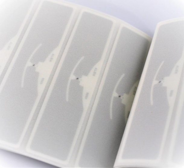 Etykieta RFID Glass - K - etykieta RFID UHF do znakowania pojazdów